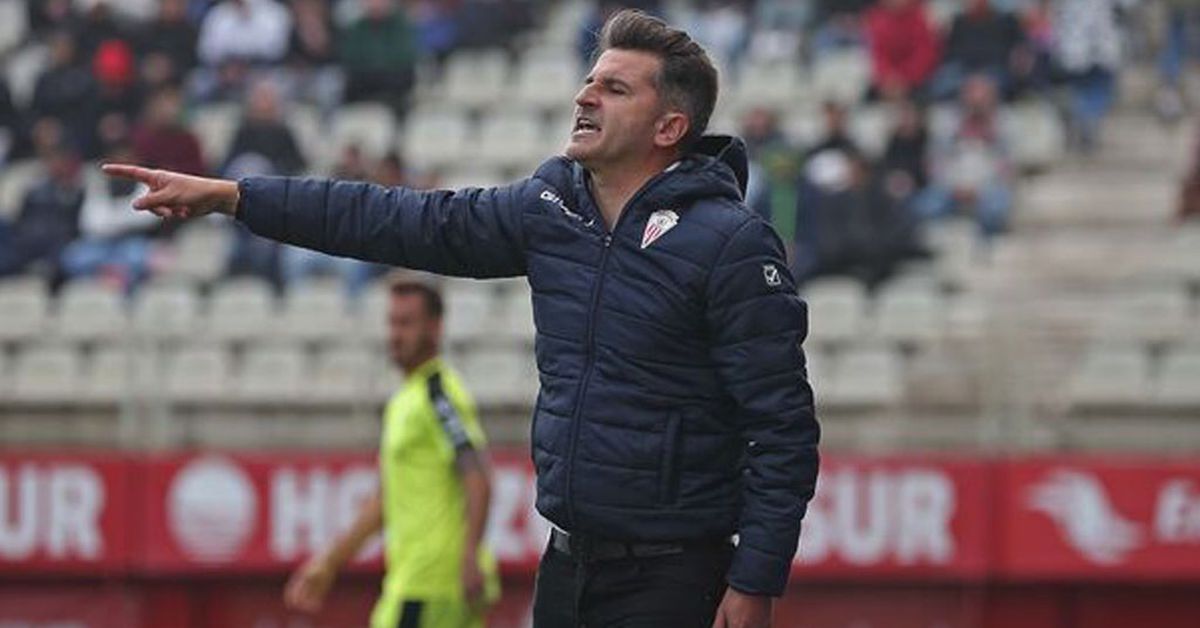 Iván Ania, nuevo entrenador del Córdoba en su búsqueda de la Segunda ...