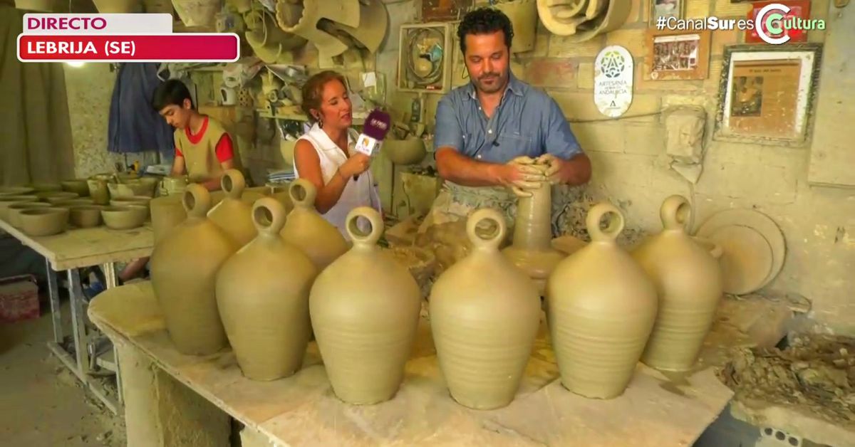 Vemos la forma de crear un búcaro o botijo como se viene haciendo desde ...