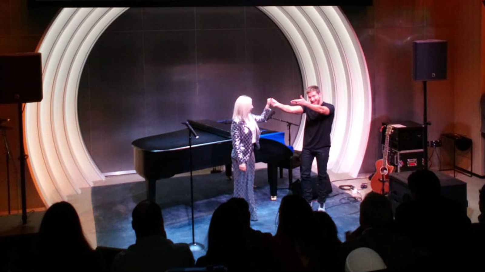 Canal Fiesta en Los Ángeles en la presentación de Tabú de Pablo Alborán