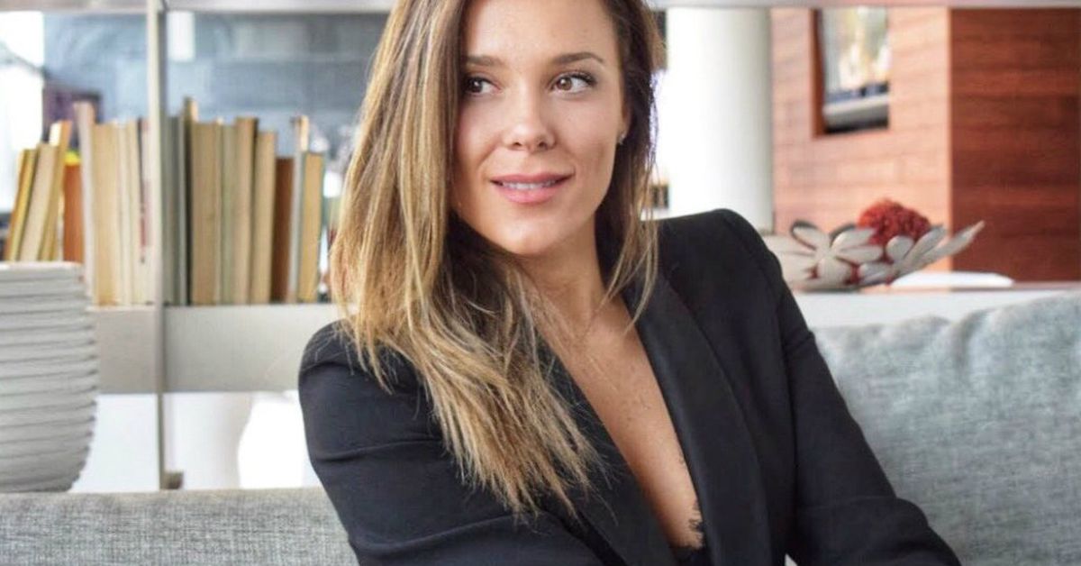 Lorena Gómez estuvo en Canal Fiesta Radio...