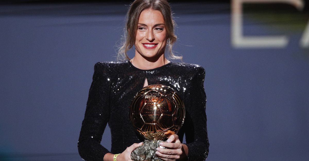 Alexia Putellas, primera Balón de Oro del fútbol femenino español