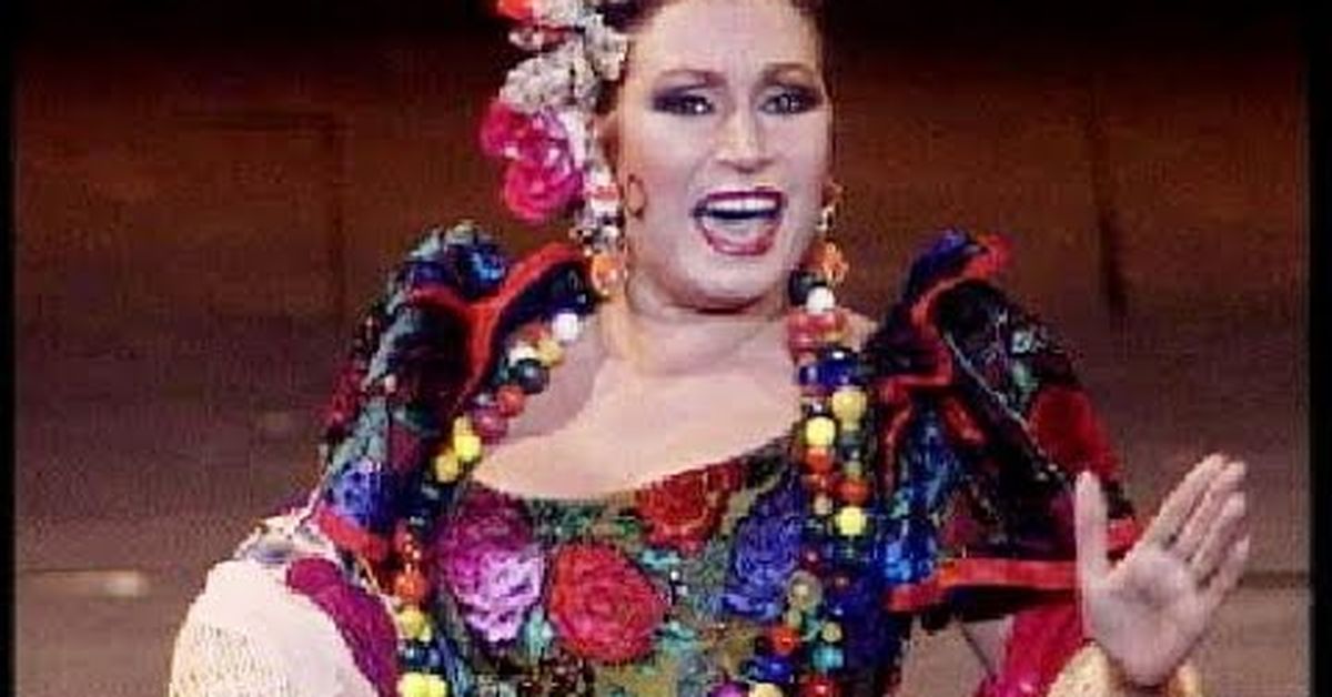 Rocío Jurado canta "Carmen de España"