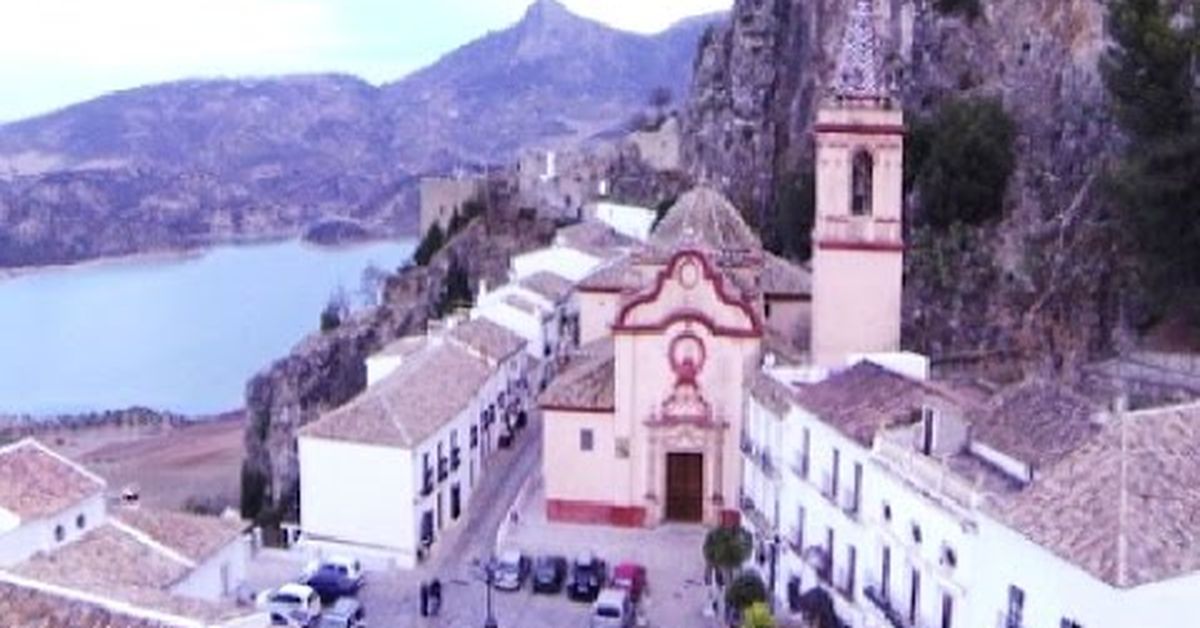 Zahara de la Sierra (Cádiz)