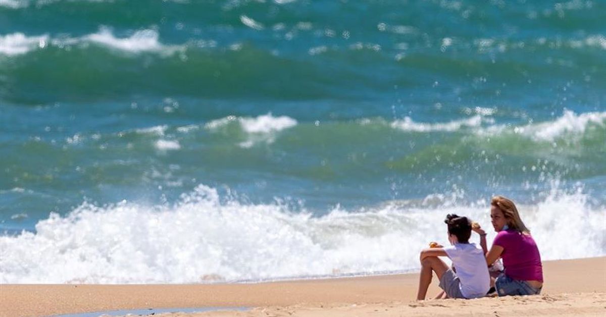 Las playas de Huelva, Cádiz y Almería comienzan la desescalada