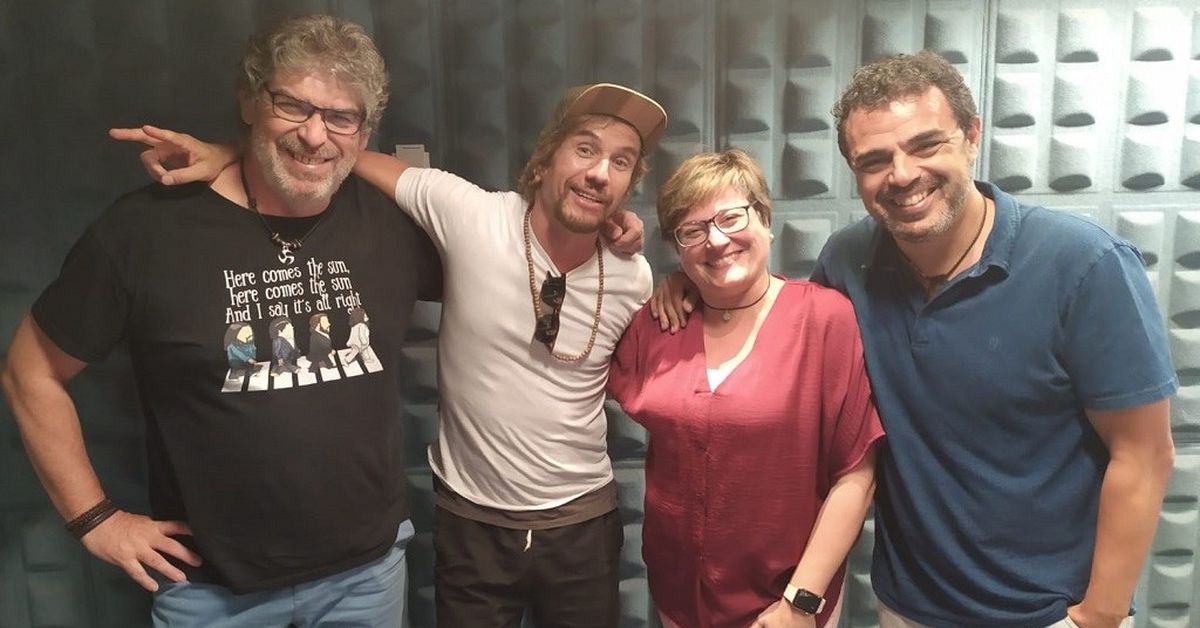 Macaco hace música para transmitir buen rollo