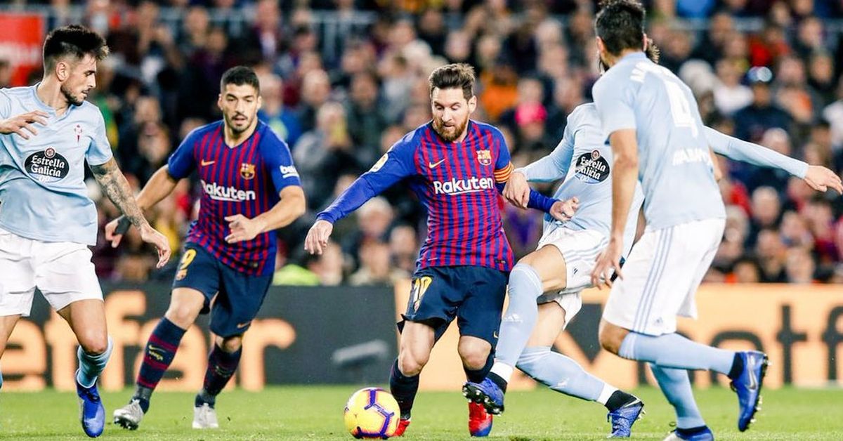 Messi decide con un triplete a balón parado