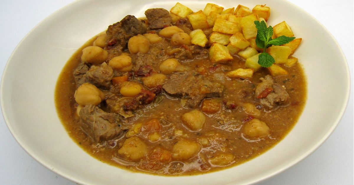 "Cómetelo" comienza la semana con callos de lomo con garbanzo