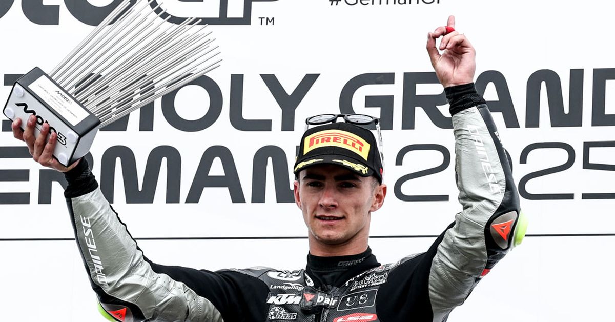 El duelo entre andaluces en Moto3 cae del lado de David Muñoz que gana ...