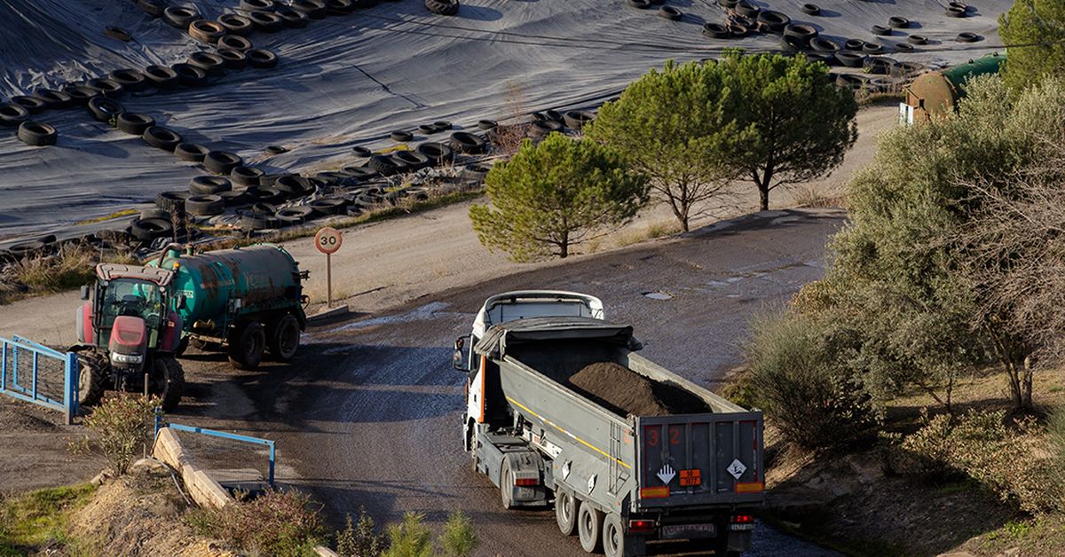 Siguen llegando residuos a Nerva tras la revocación de la autorización