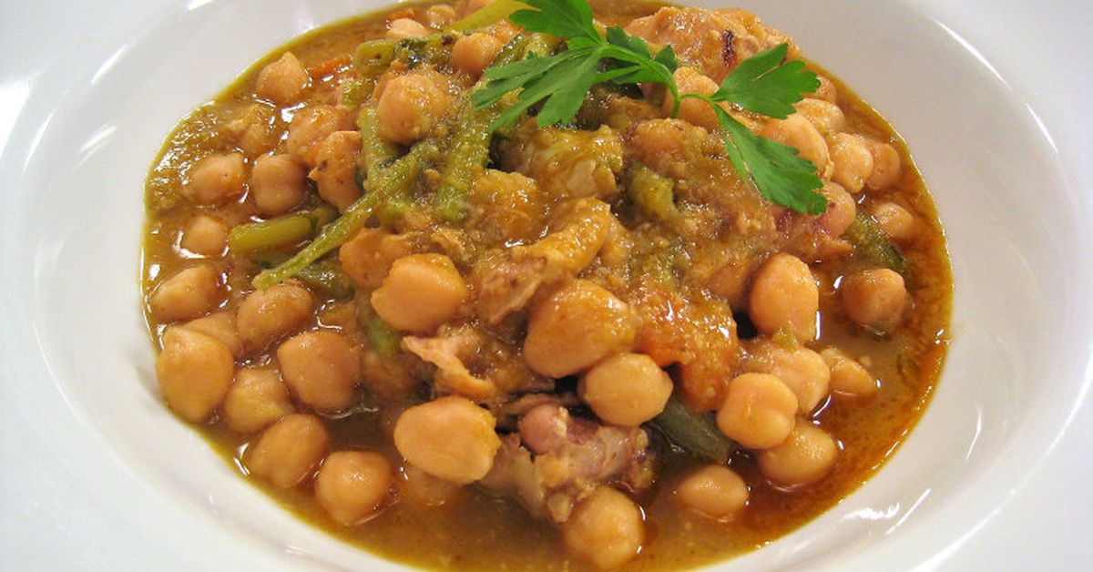 Garbanzos con tagarninas, guiso de lunes en "Cómetelo"