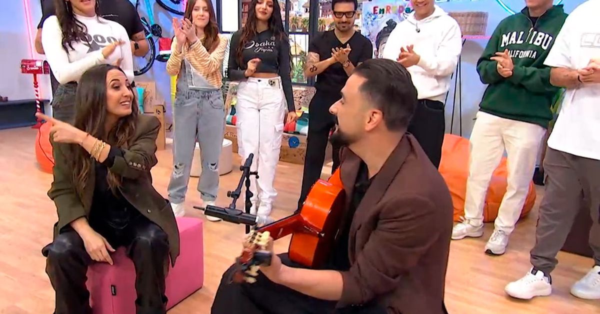 María Carrasco y Riki Rivera nos cantan "Agüita del río"