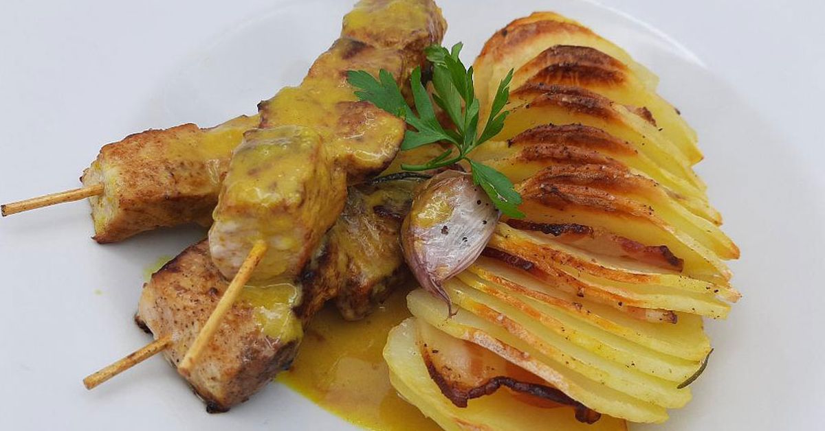 Brochetas de lomo a la naranja, sencillo plato lleno de sabor en "Cómetelo"