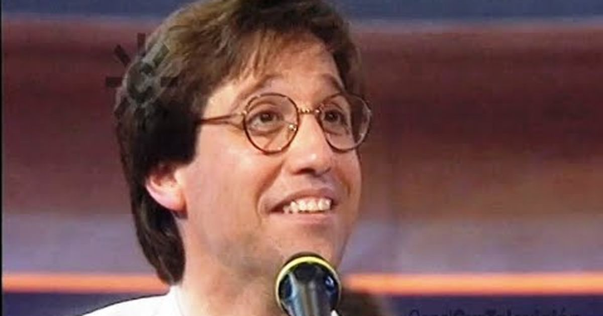 Emilio Aragón canta Cuidado con Paloma (1991)