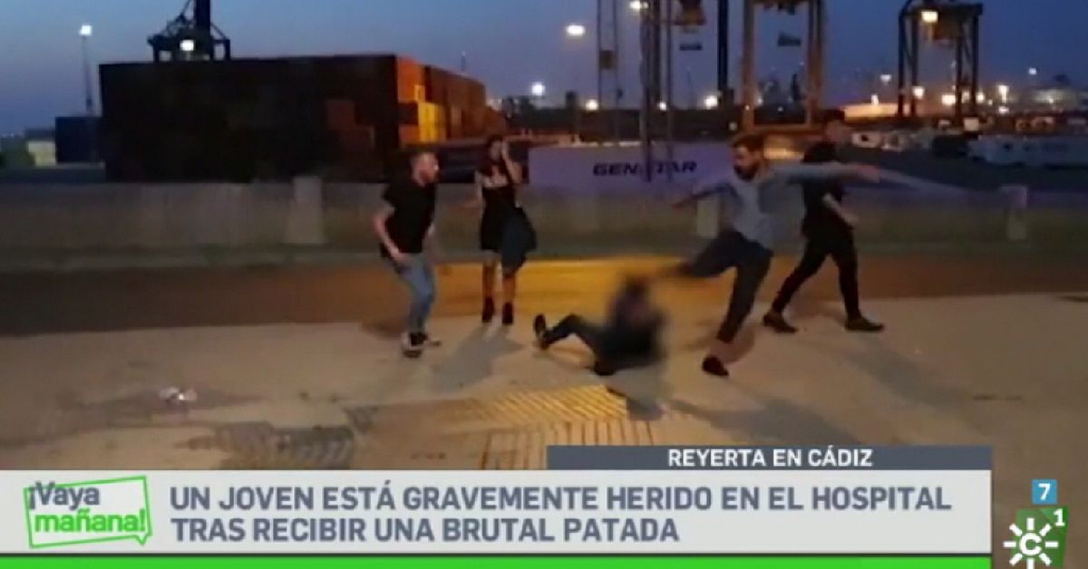 Una patada que se repite tres veces