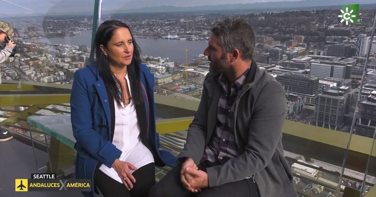 Subimos a la Space Needle, una aguja espacial que da mucho vértigo