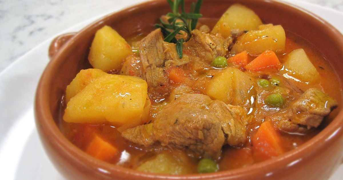 Cometelo | Cordero estofado con patatas