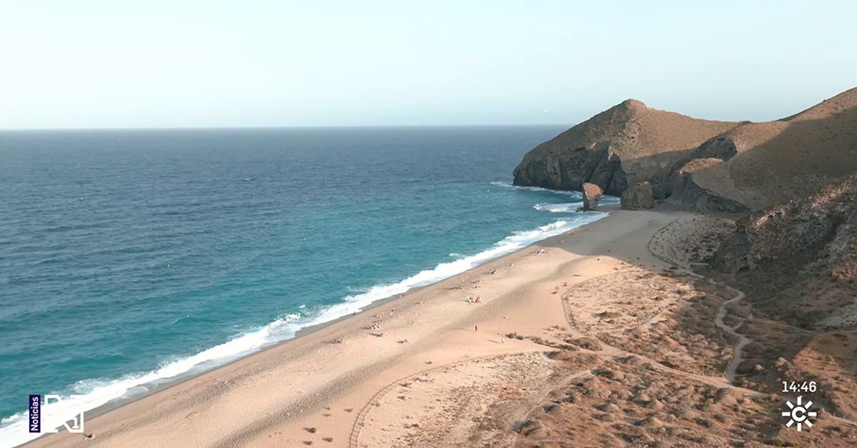 Localizan el cadáver del bañista desaparecido el domingo en Carboneras