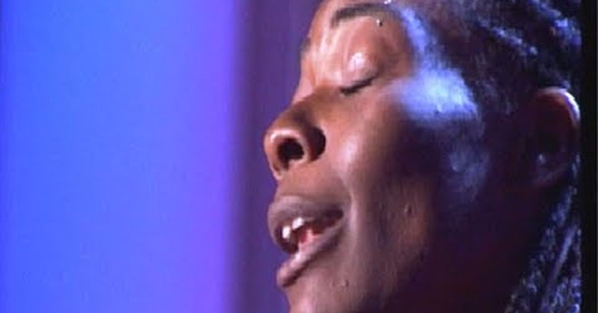 Buika canta Mi niña Lola