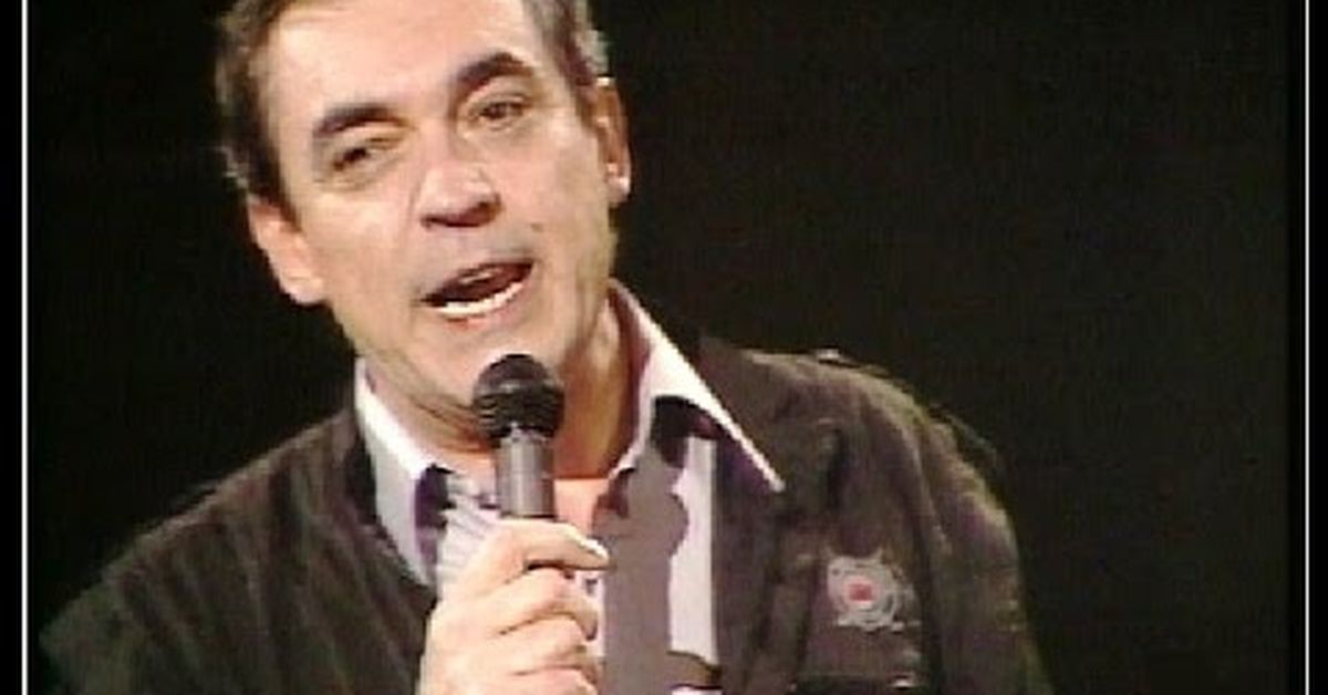 Alberto Cortez canta "A partir de mañana"