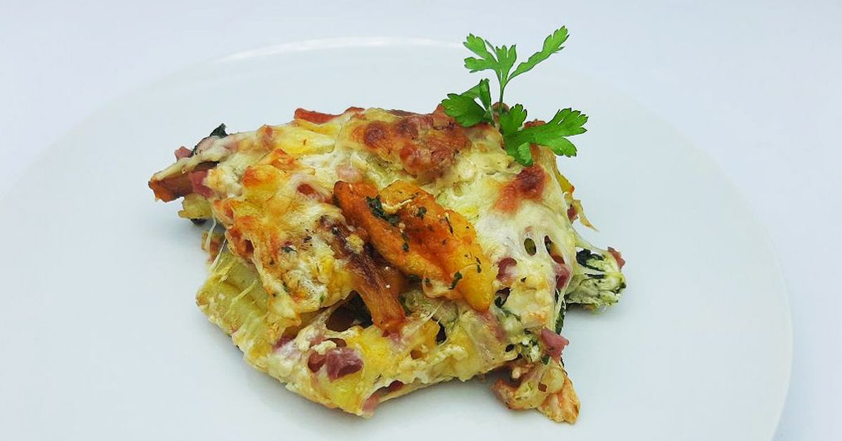 "Cómetelo" cocina patatas gratinadas con pollo y brócoli con dátiles y ...