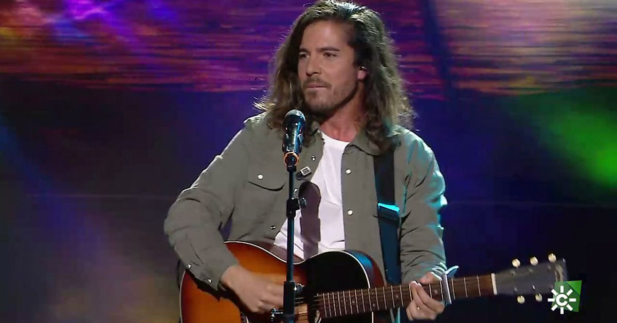 Roi Méndez canta en directo "Asfalto y gasolina", su propia historia de ...