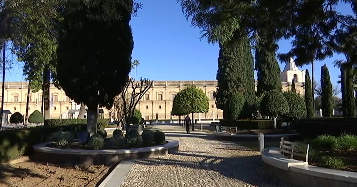 Los jardines del Parlamento andaluz, una joya botánica