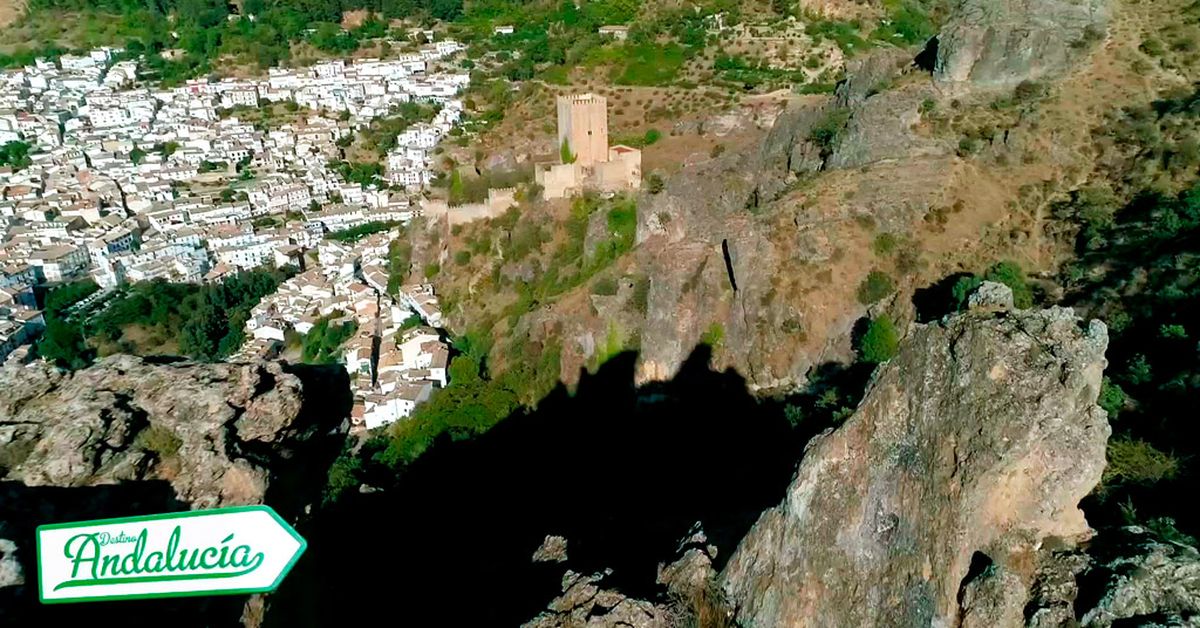 "Destino Andalucía" viaja a la capital del turismo rural, Cazorla