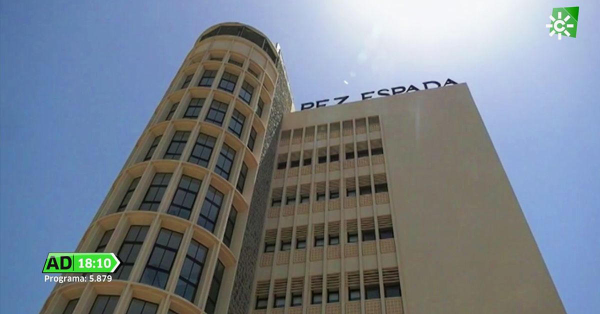 Reabre en Torremolinos el histórico hotel Pez Espada