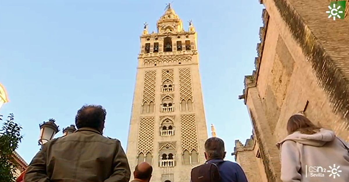 Observar la Giralda o la Torre del Oro con mirada matemática
